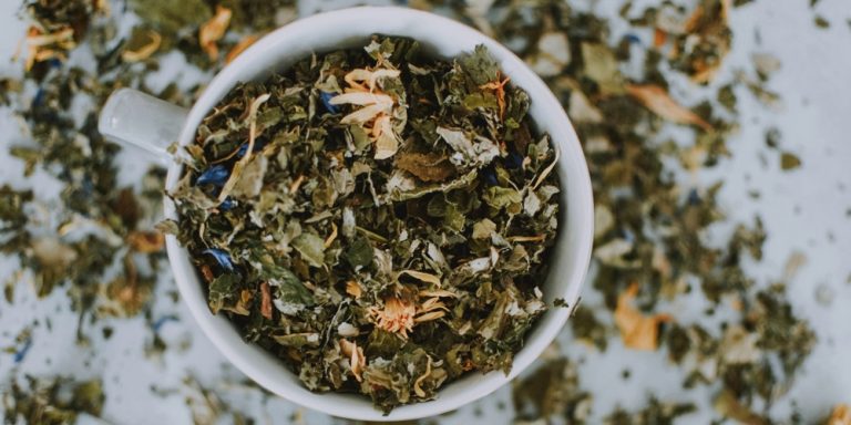 Teina E Caffeina: Proprietà E Controindicazioni Di December 2025